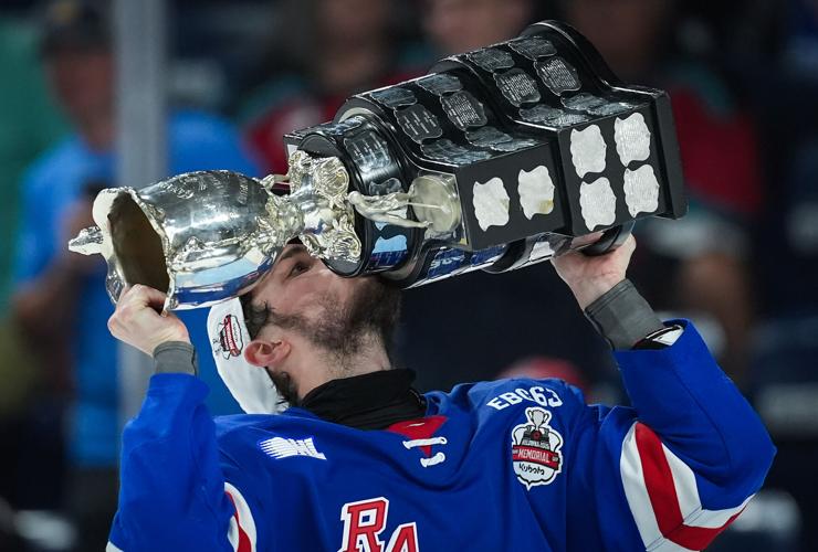 Kitchener Rangers beat the Everett Silvertips 6-2 to win the Memorial ...