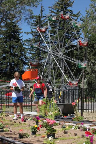 The magic of Funland returns: Grand opening is set for Saturday | Local ...