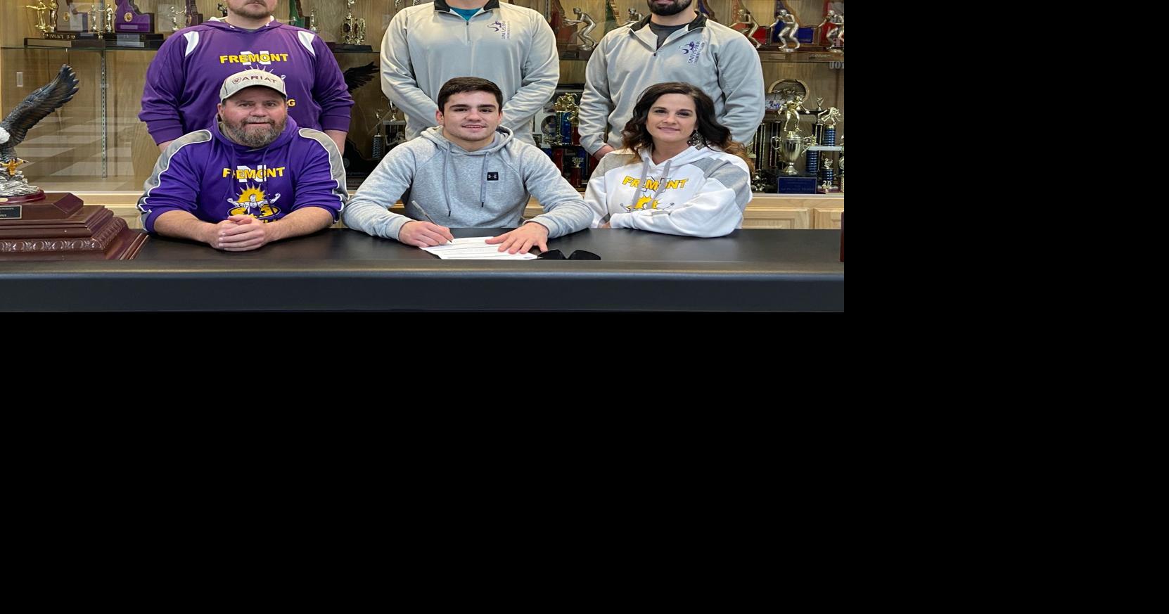 Cordingley signs letter of intent to wrestle at WWCC | Postregister ...