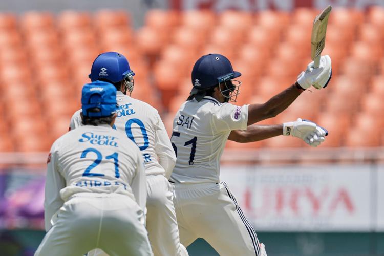 Gill, Rahul centuries lead dominant India to 368-3 on Day 1 of one-off ...