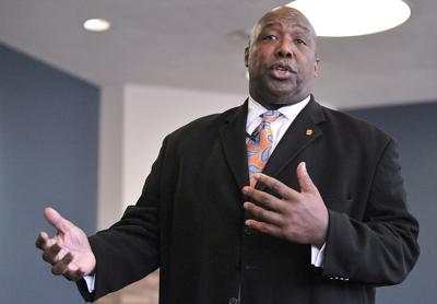 Darryl Sims hopes to lead ISU after leading successful Division III ...