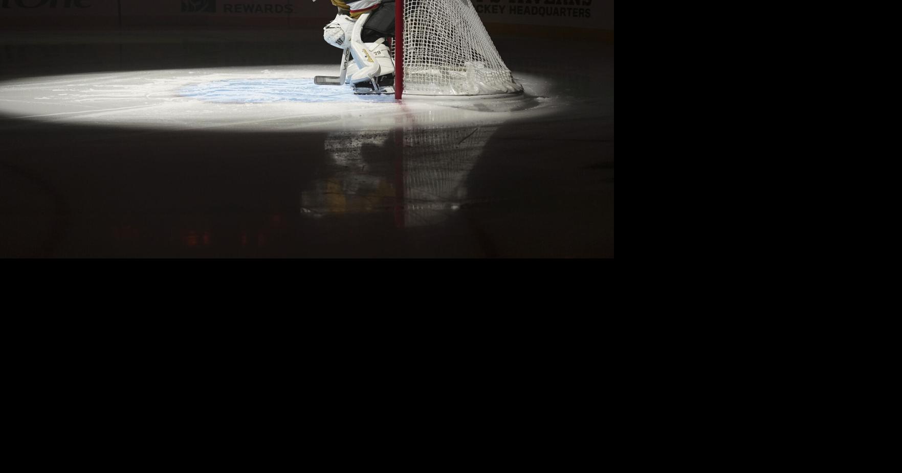 Golden Knights goalie Carter Hart injured in first period against Blue ...