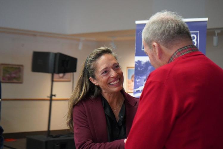 Sen. Stennett hopes 50% Senate turnover won't lead to 'bomb throwing ...