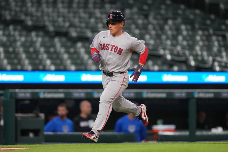 Duran hits 3-run homer, Tolle pitches 7 innings as Red Sox rally past ...