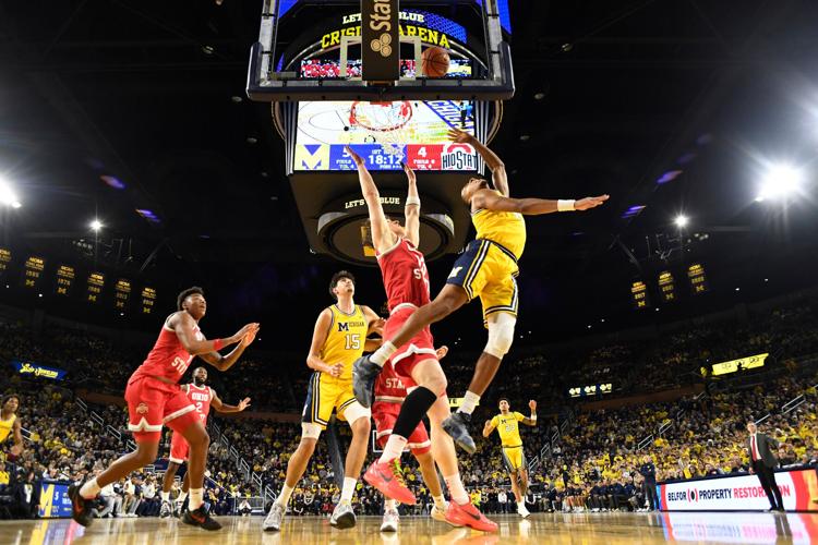 Yaxel Lendeborg scores 18 points, grabs 9 rebounds and No. 3 Michigan ...