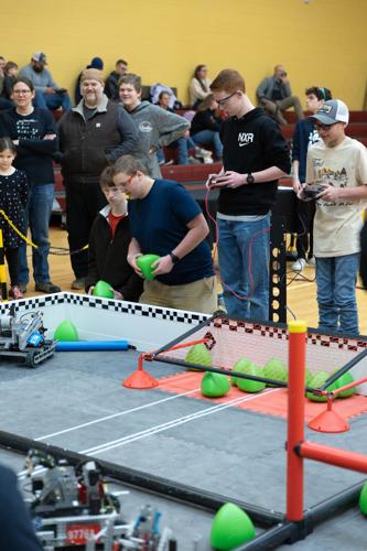 RHS Robotics team qualifies for National VEX competition | News | postregister.com