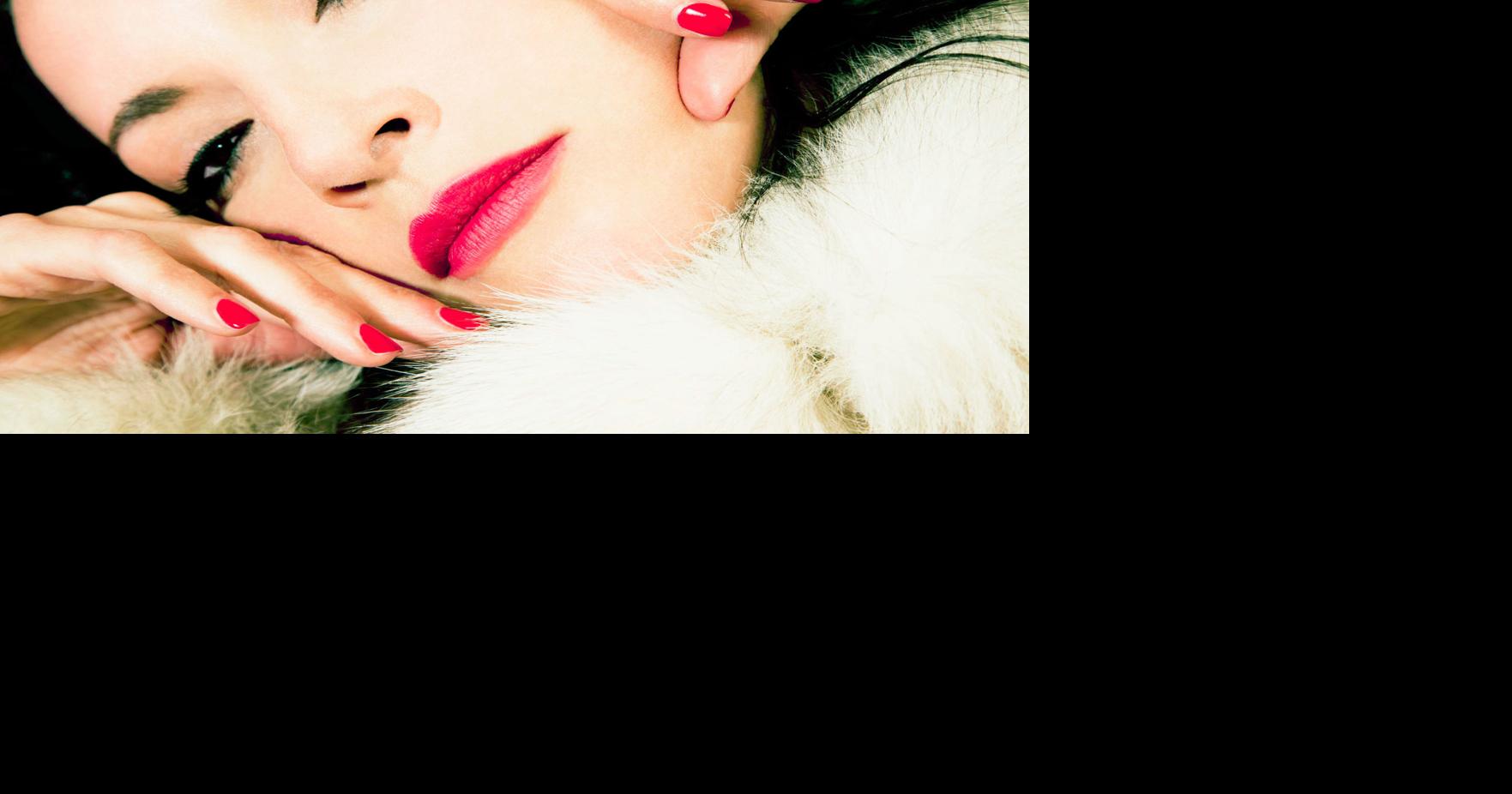 Top 20 singer Margo Rey to perform at Fox Hollow Elementary School ...