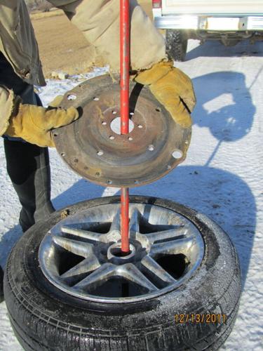 Barnyard Basics: Homemade wire unroller makes fence building easier ...