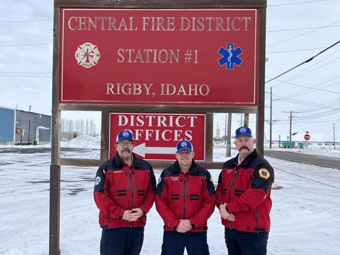 A career of service: Fire Chief Carl Anderson retires after 28 years ...
