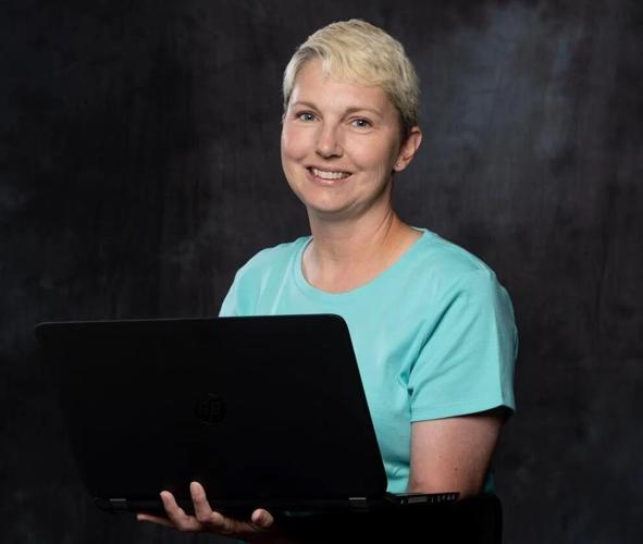 Facebook page tracks Yellowstone tourists' bad behavior | Local News ...