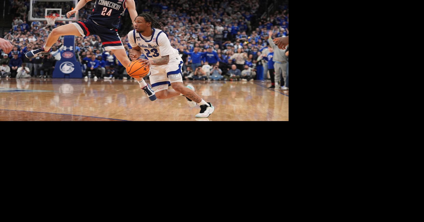 Kansas hands No. 2 Iowa State its 1st loss of the season with dominant ...