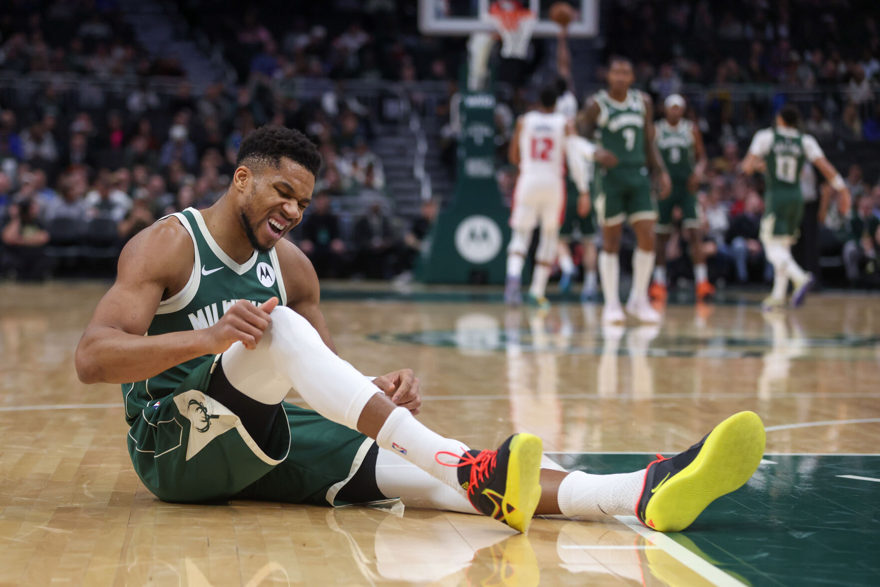 Antetokounmpo returns for Bucks against Bulls after missing 8 games ...