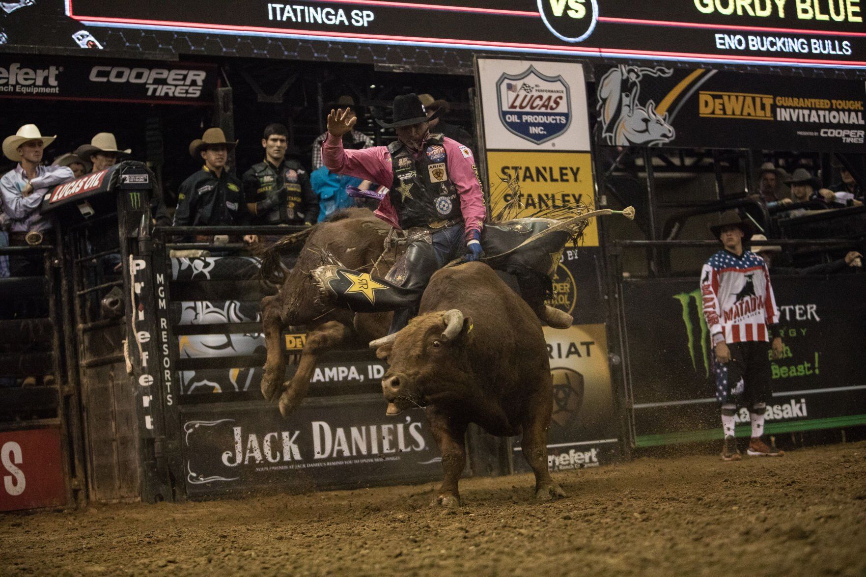 Professional Bull Riders to show off this weekend at Ford Idaho Center ...