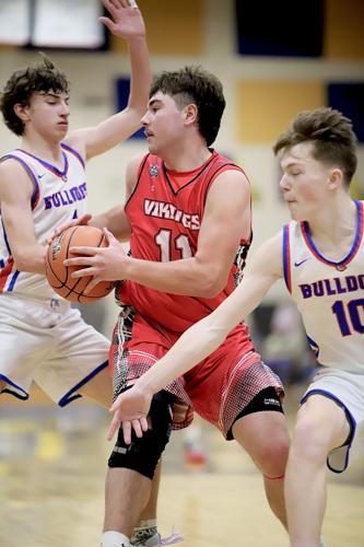 Challis boys basketball continues Cinderella run at state by punching ...