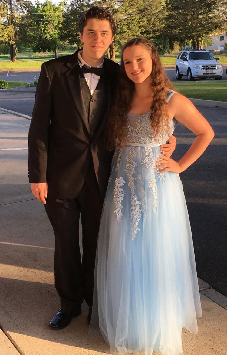 CLICK GALLERY: Cambridge Prom 2017