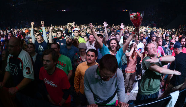Phish thrills fans, new and old