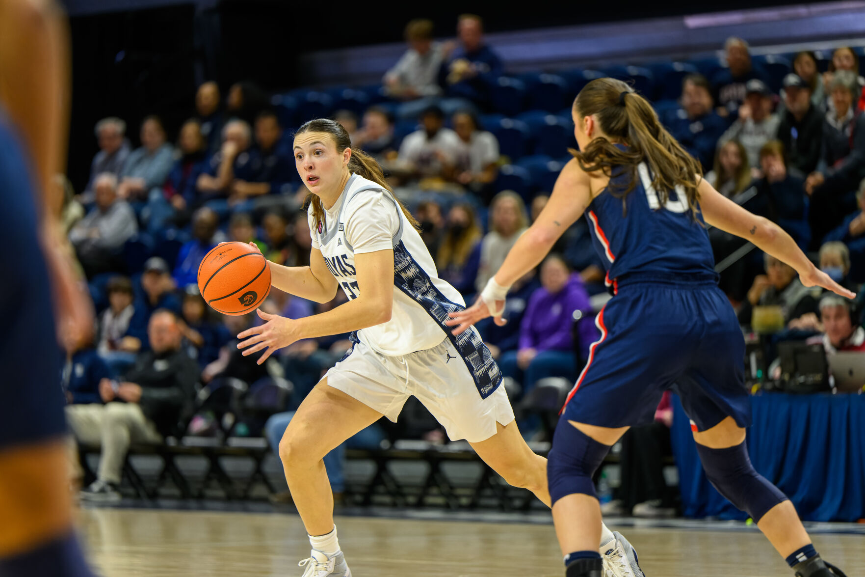 Graceann Bennett heading to Greece to play pro basketball