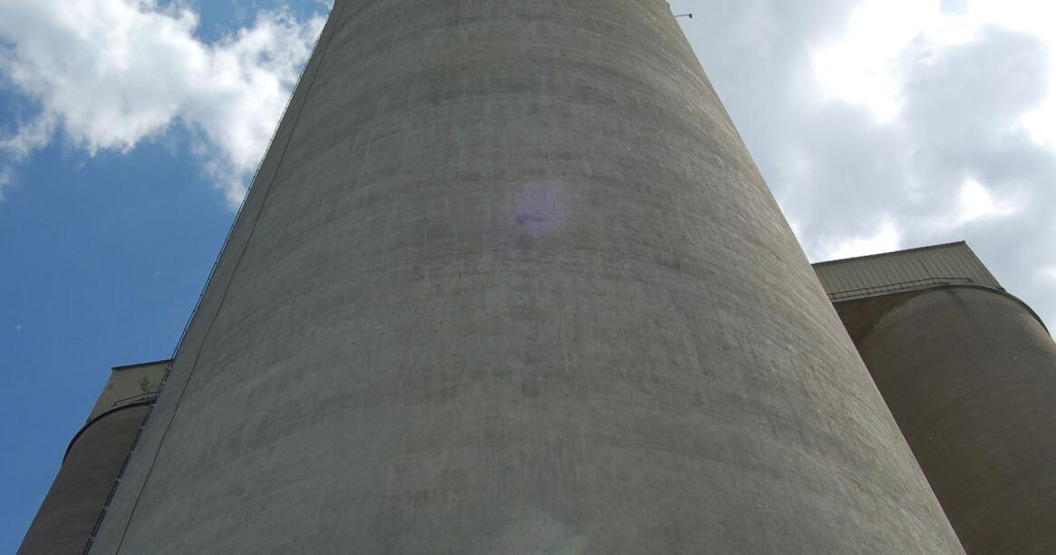 Lehigh Cement closing announcement surprises local officials