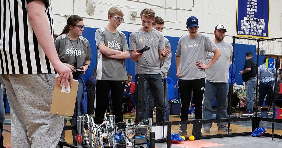Robotics competition fields teams from across three states