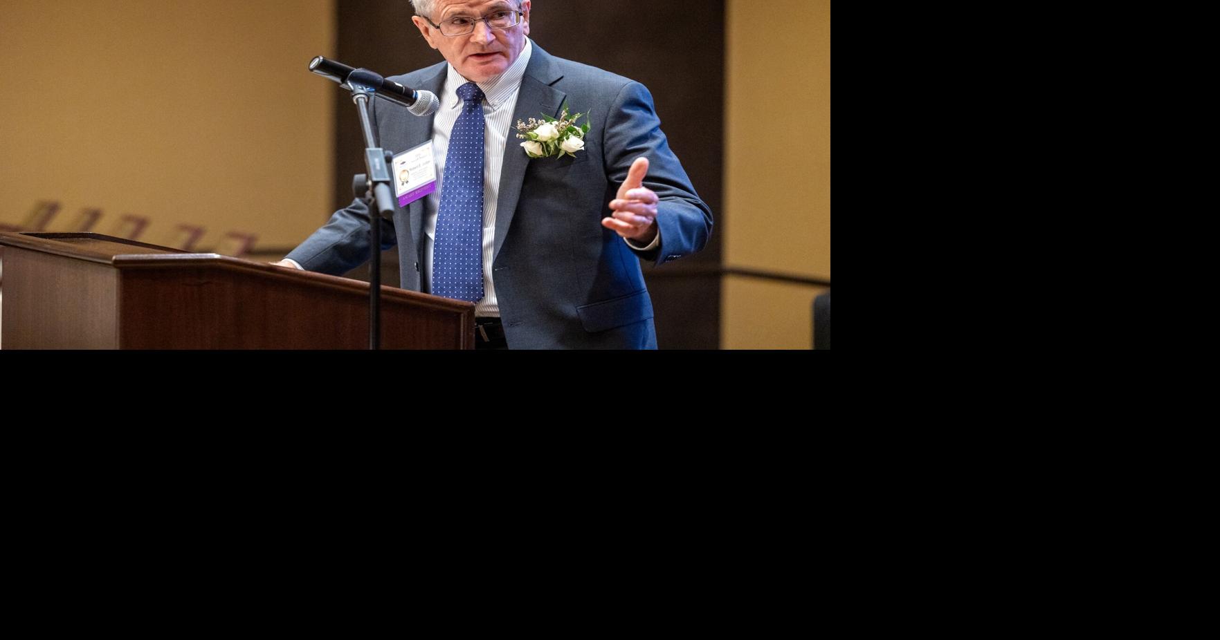 SUNY ADK trustee Robert Judge receives Rapp Award from state
