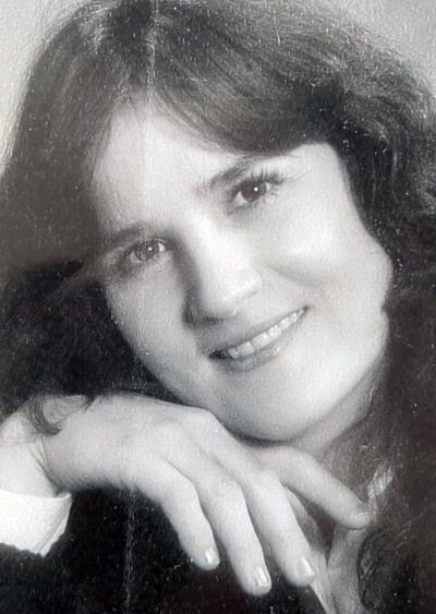 Mary Elizabeth Williams