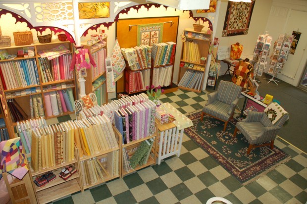Quilt shop moves downtown