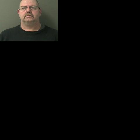 Police: Contractor stole from customer