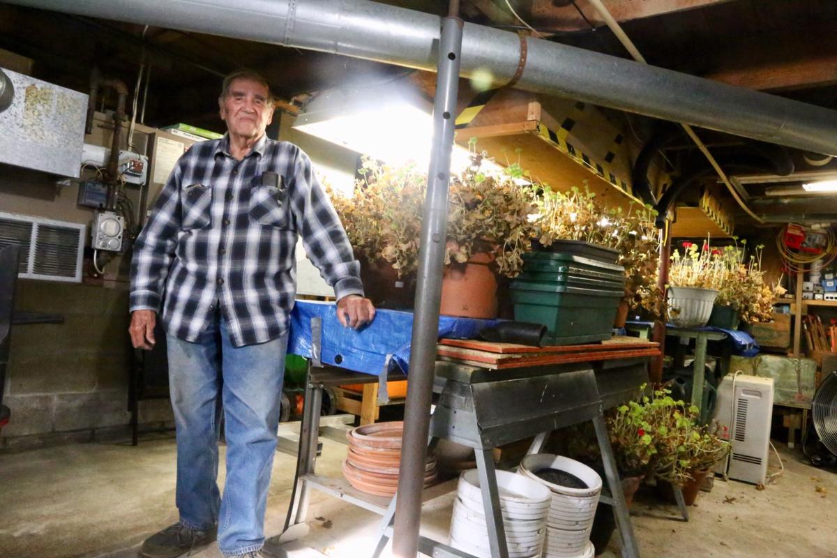 NOTEBOOK: Fort Edward resident recognized for his green thumb