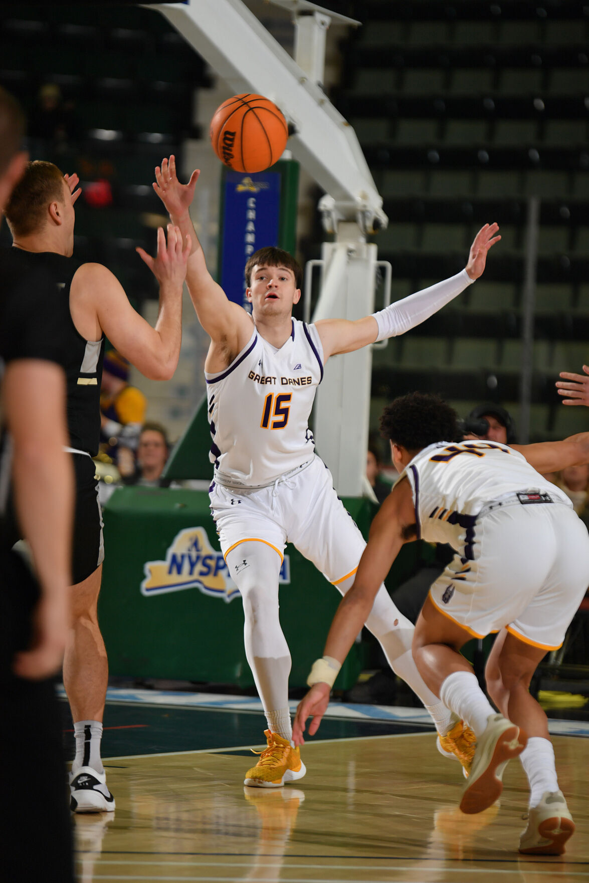 College Basketball spotlight Johnathan Beagle
