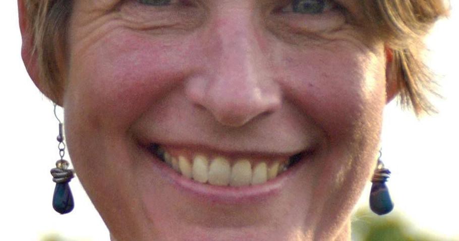 Democrat Emily Martz announces candidacy in 21st Congressional District