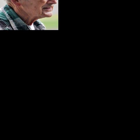 Robert D. "Bob" Warnecke