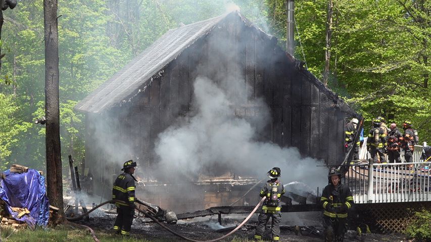 Fire damages Lake Luzerne home