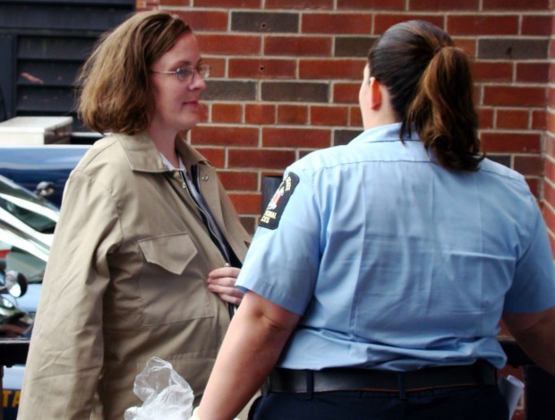 After winning retrial, Seeber offers surprise guilty plea in 2001 case