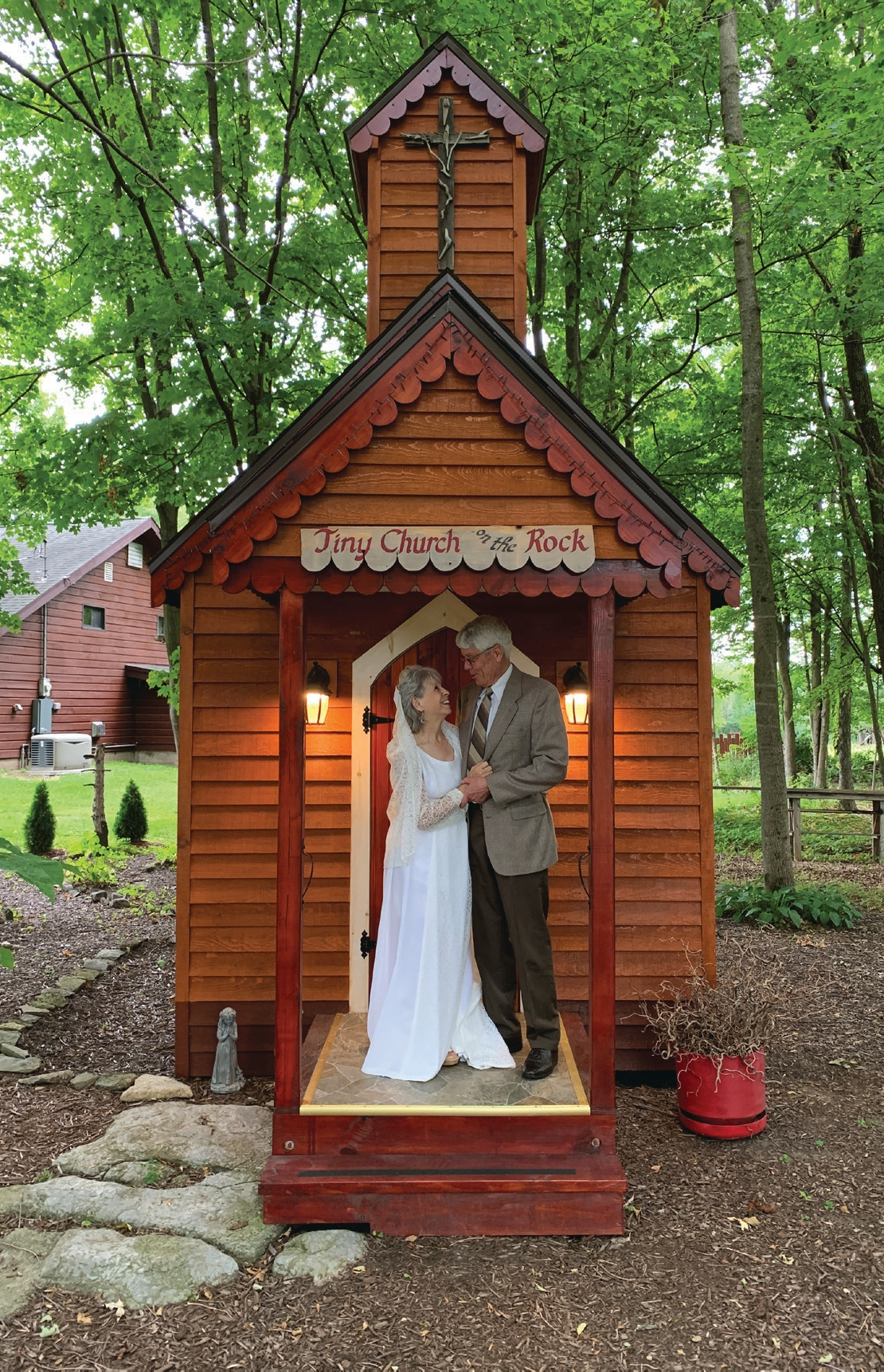 Tiny Church on the Rock seeks visitors