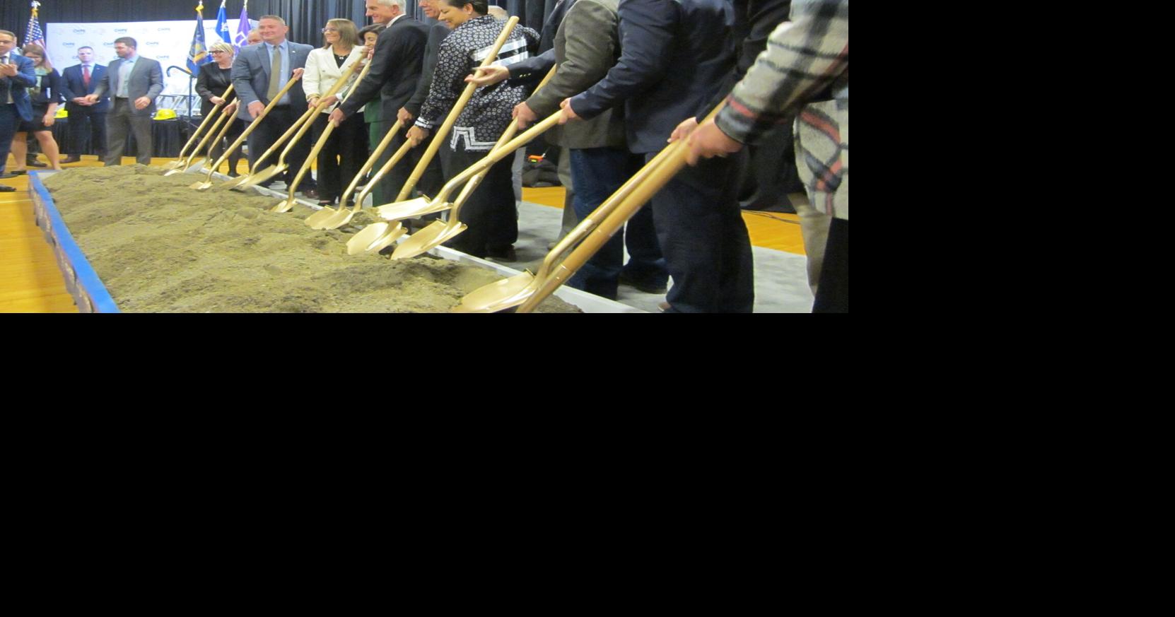 'A whole new future': Hochul, others break ground for CHPE transmission ...