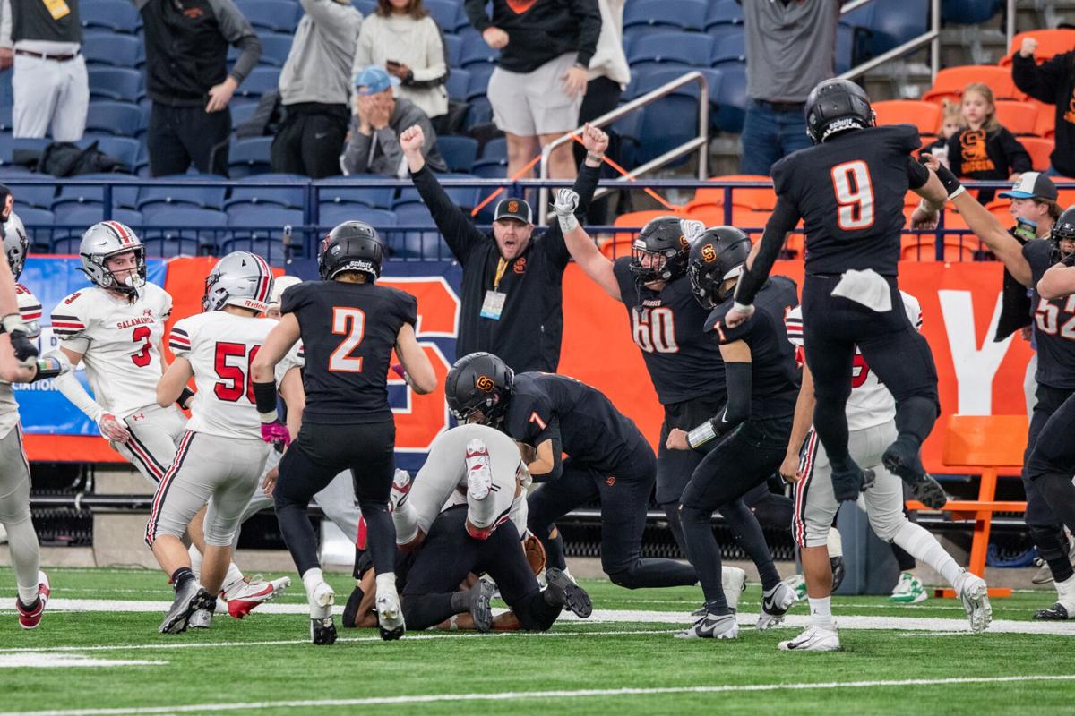 Schuylerville holds on to win state football championship