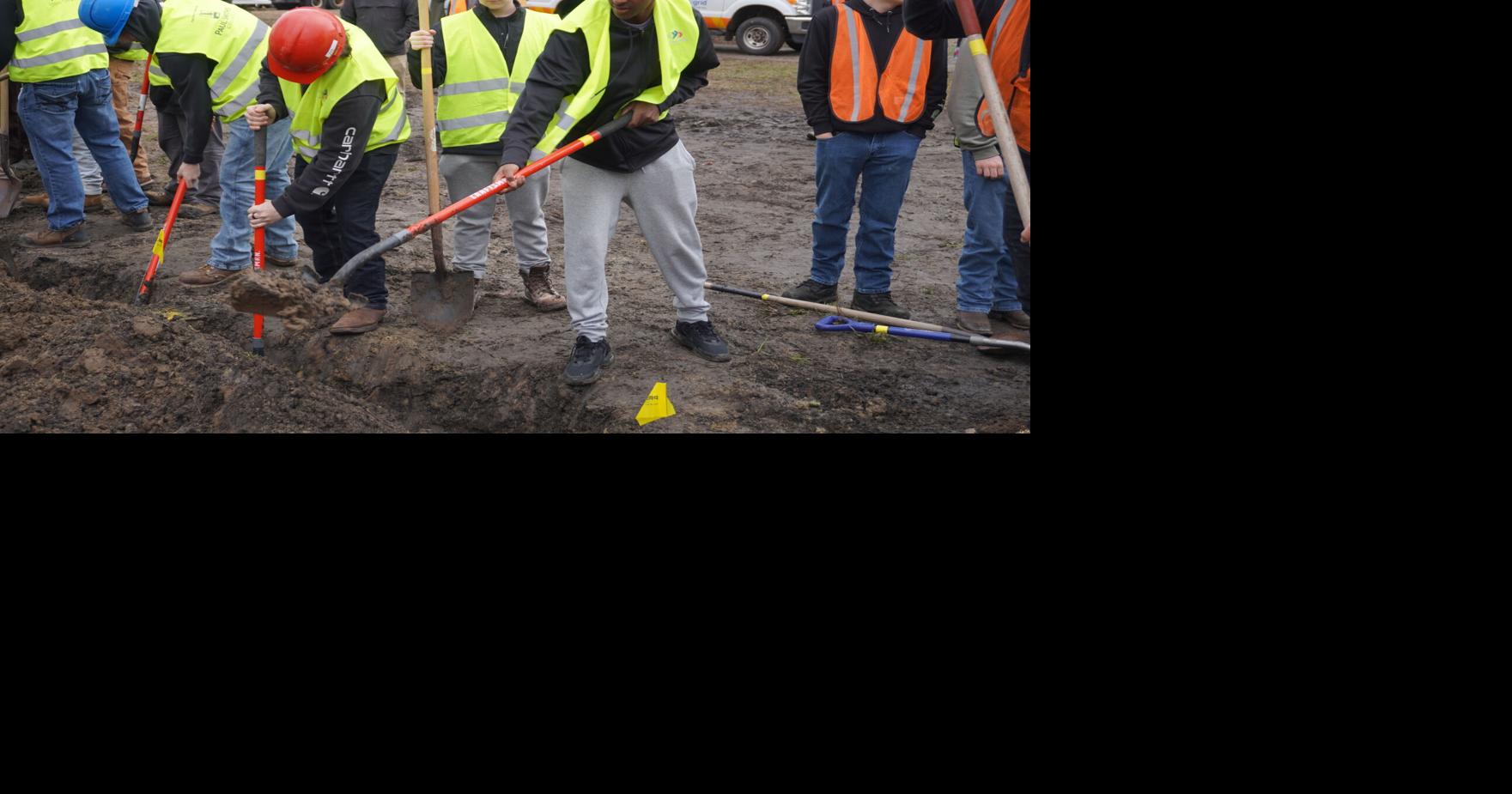 BOCES students get hands-on with gas safety and excavation training