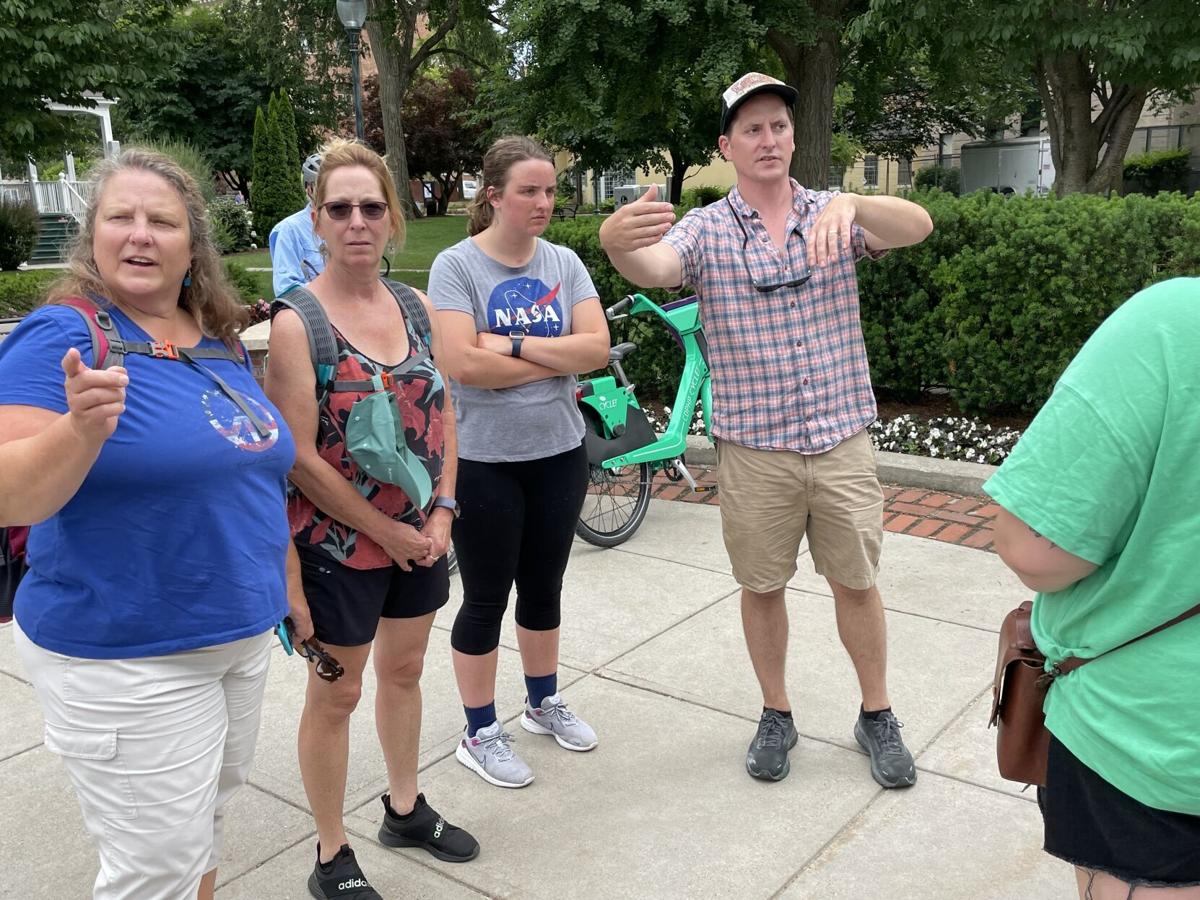 Community comes together to test out bike lanes