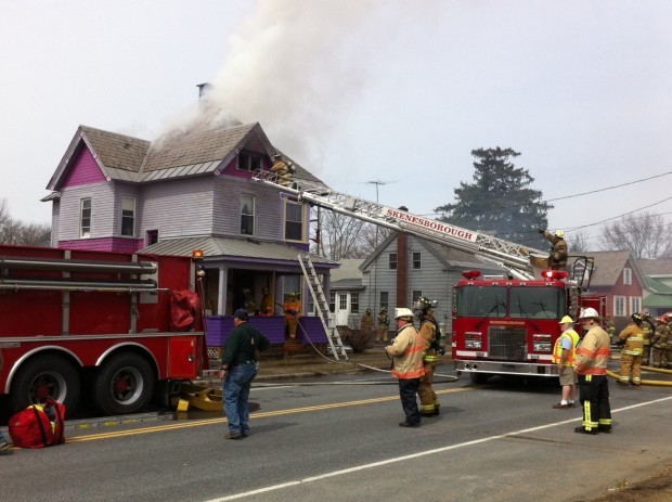 Firefighters extinguish house fire in Fort Ann