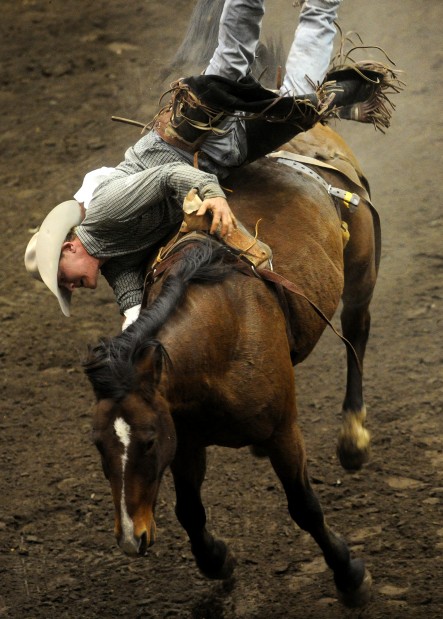 Rodeo participants endure great pains | Sports | poststar.com