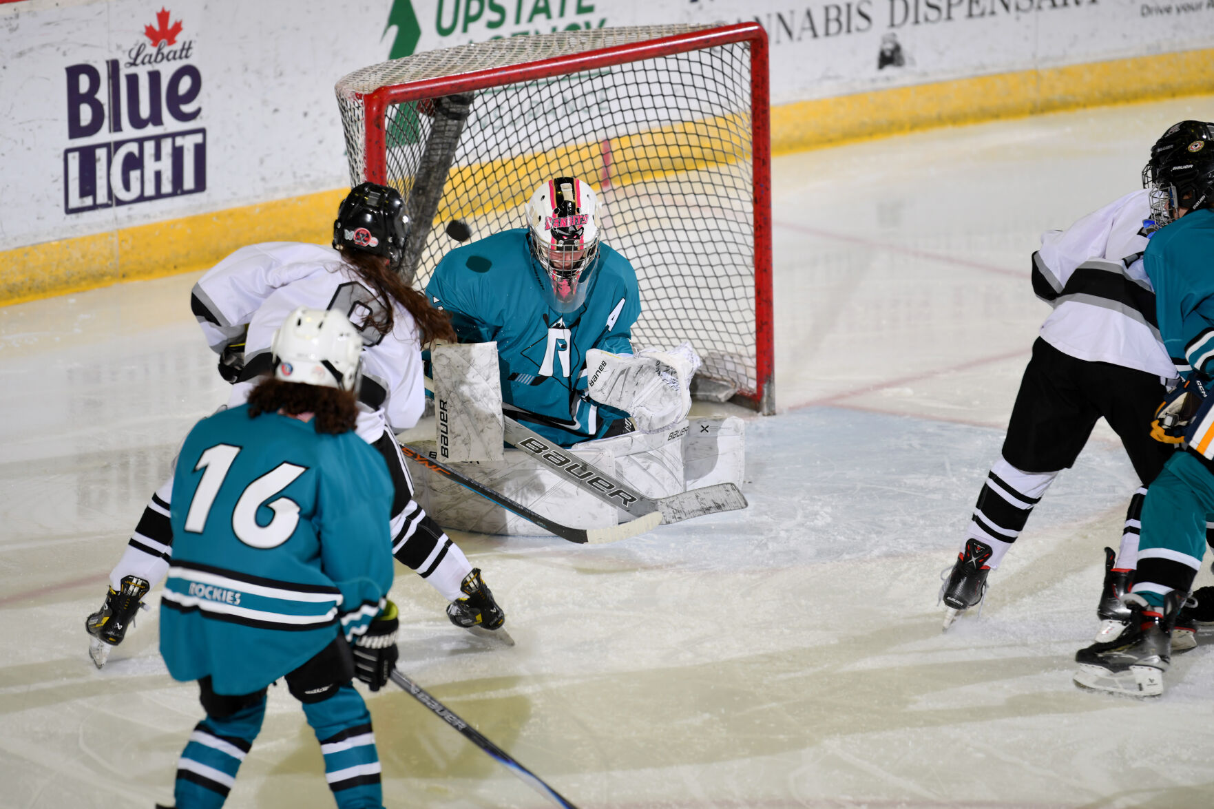Adirondack United roll into girls hockey regional final