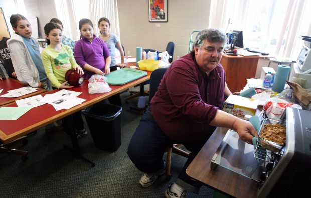 Culinary reactions: Kids learn chemistry through cooking