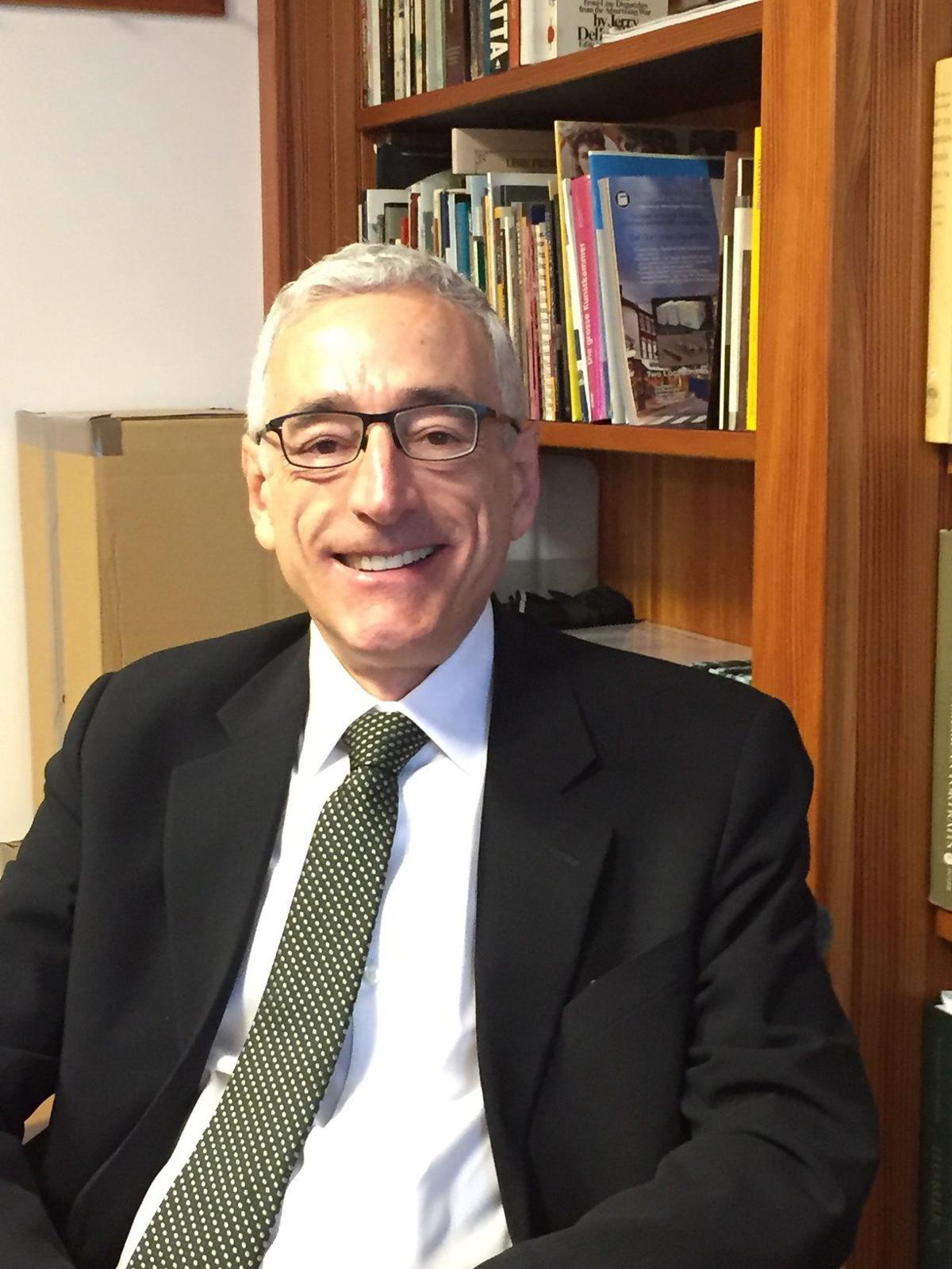 Q & A with David Kahn