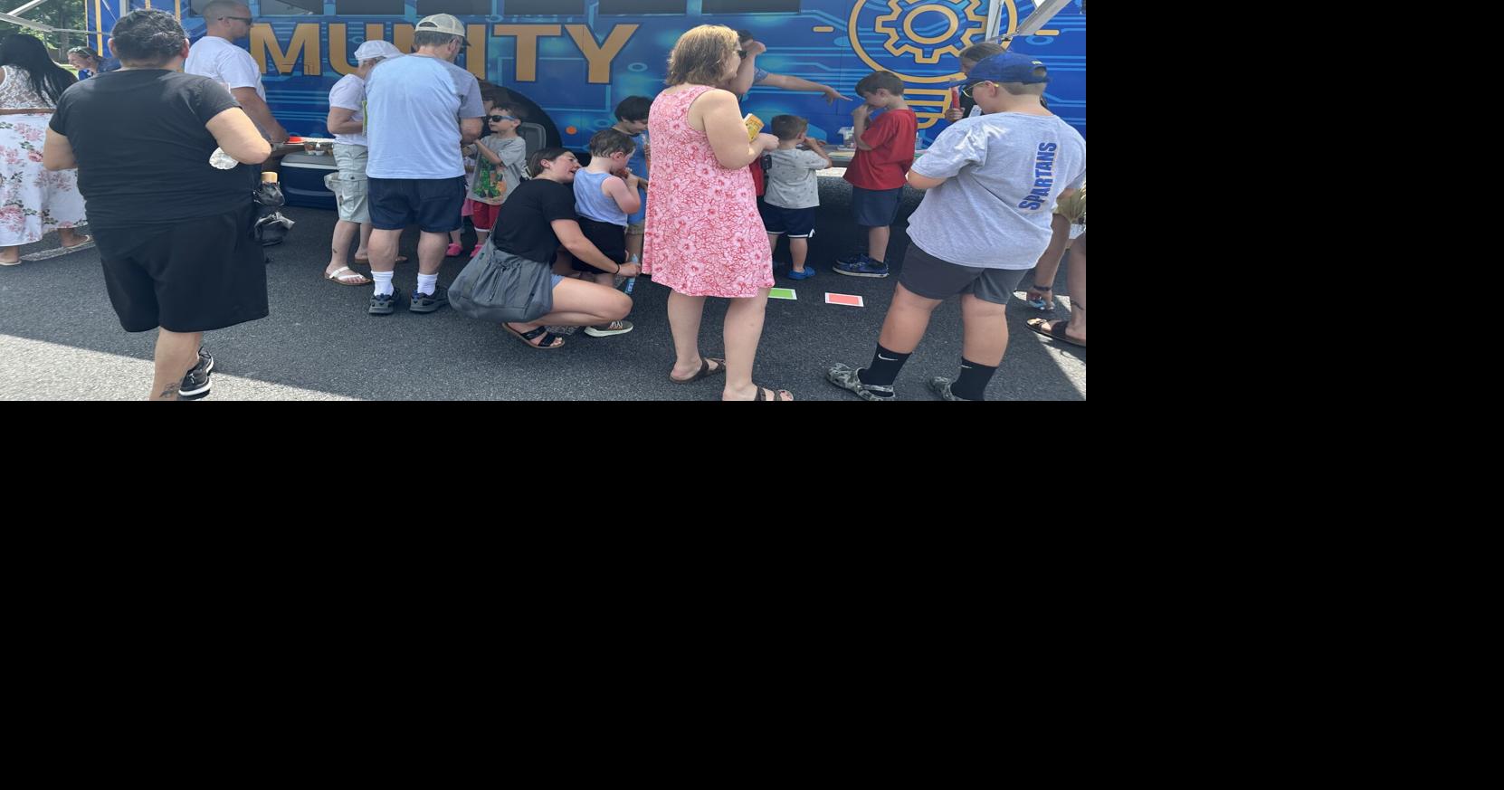 Queensbury’s Q-Munity bus begins summer tour at Hovey Pond Park