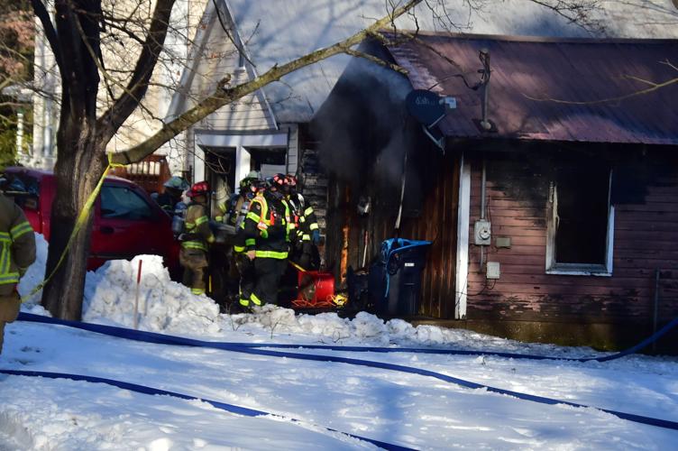 Crews respond to Lake George fire, two kittens perish