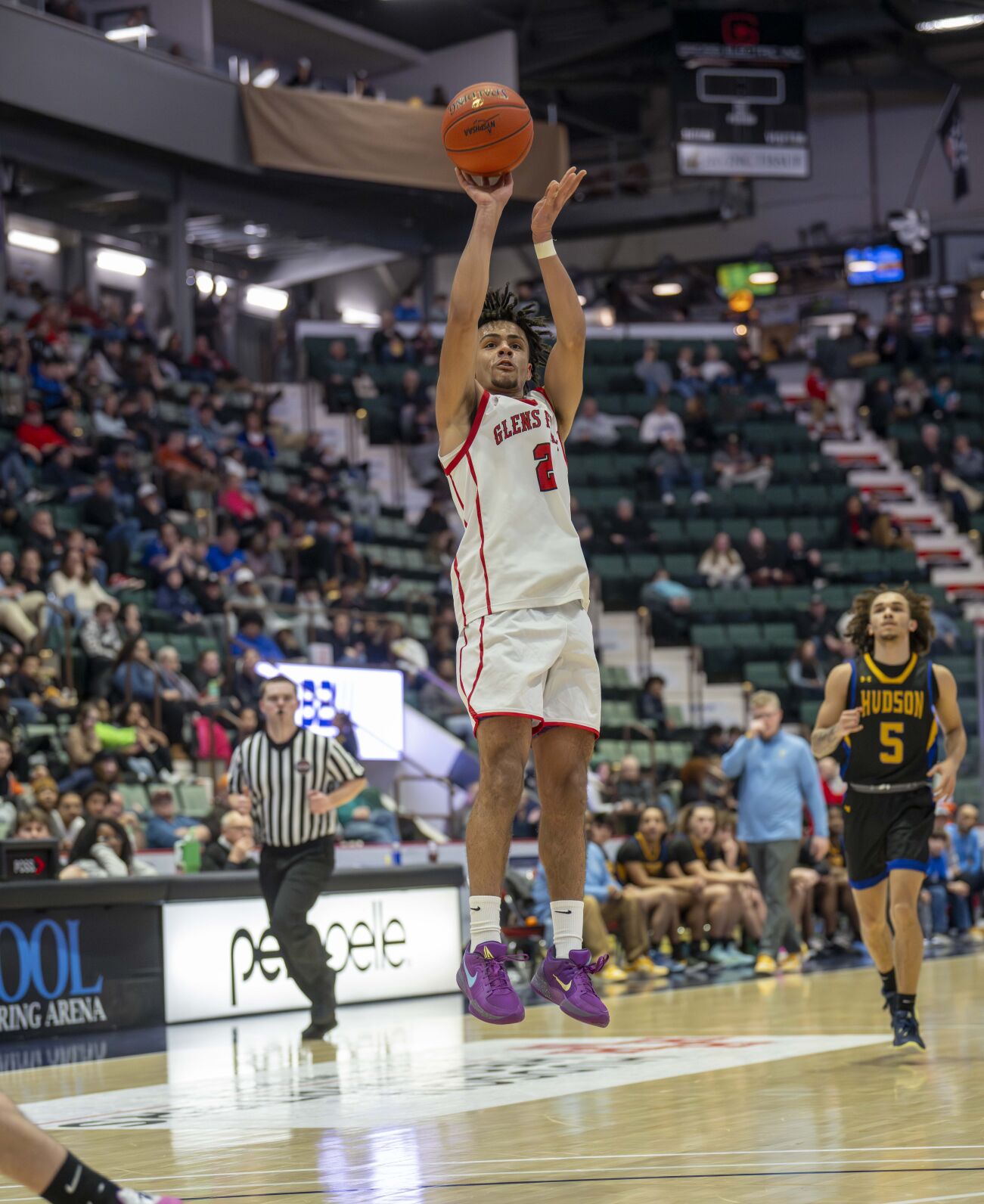 Glens Falls storms past Hudson in Class A boys basketball