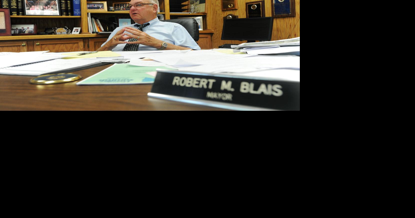 Lake George Mayor Robert Blais planning to retire after term expires