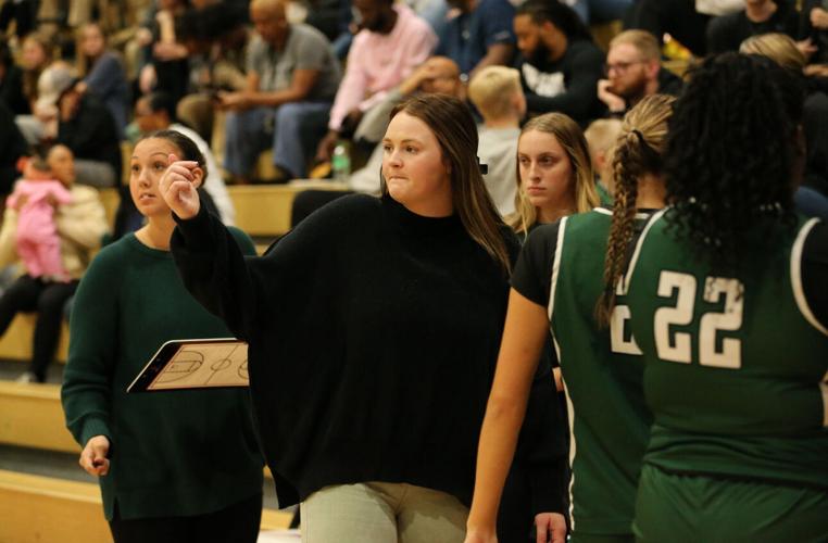 Mackenzie Bennett brings team from Georgia to tournament