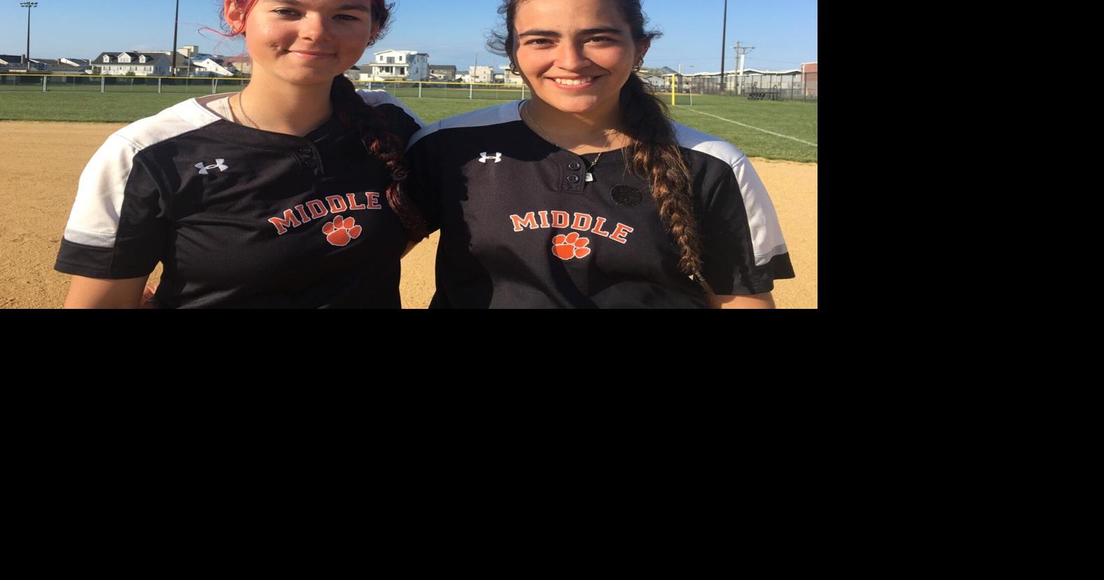 Gabby Cruz leads Middle Township to CAL tourney softball win