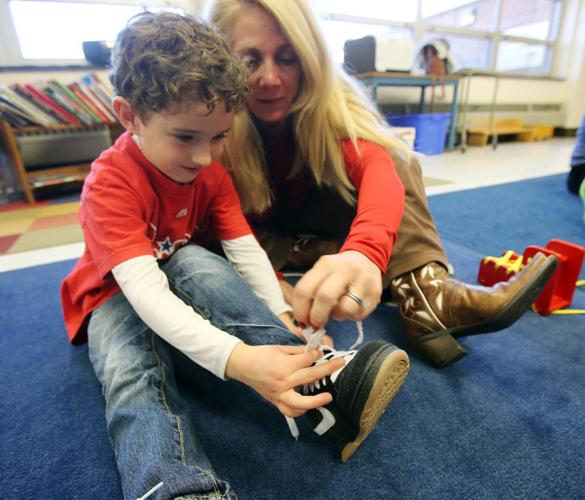 In The Schools: Ocean City’s PTA helps teach ageless art of shoe-tying